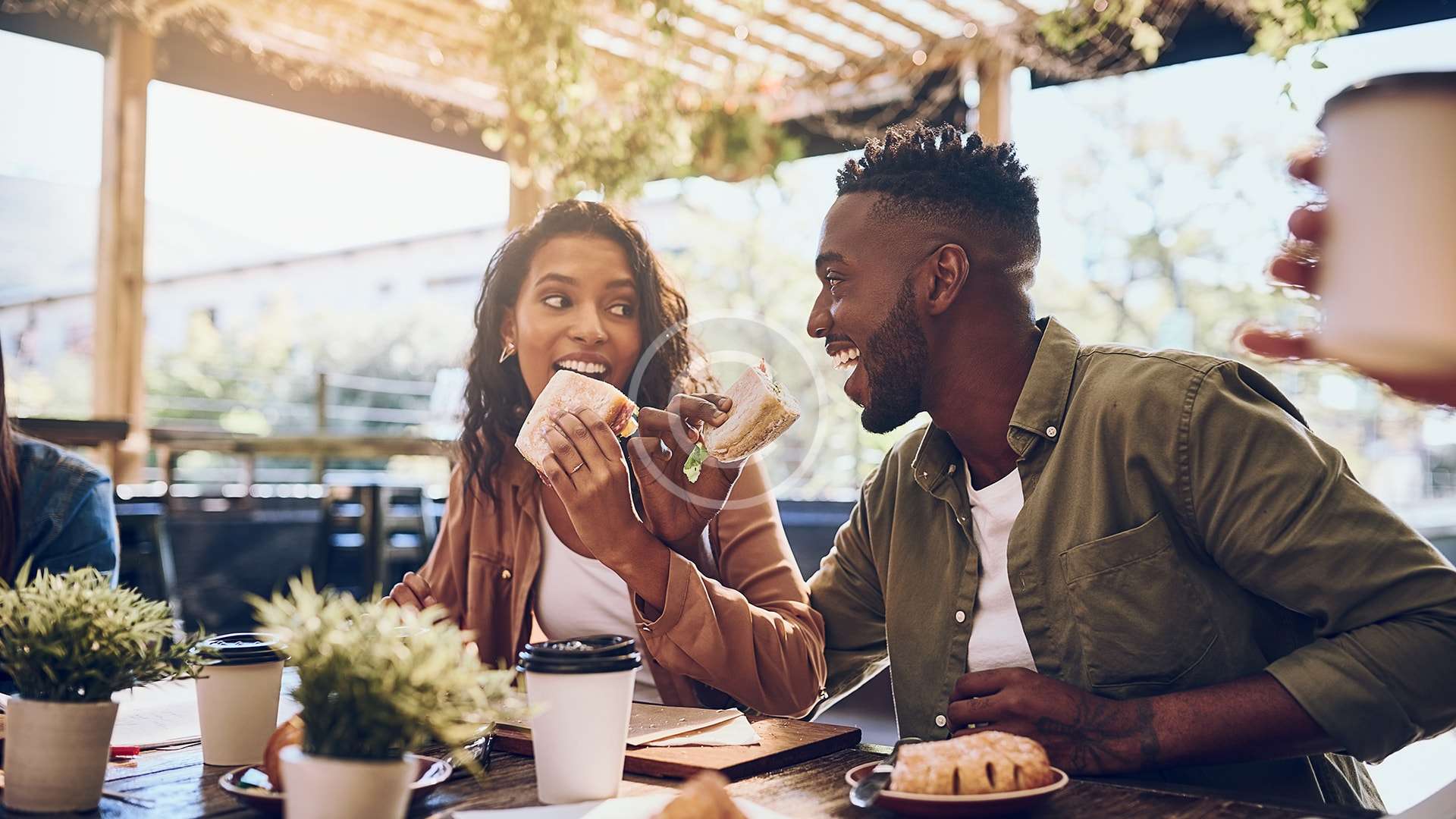 Simple Steps to Making Your Customers Happy - FishNChick